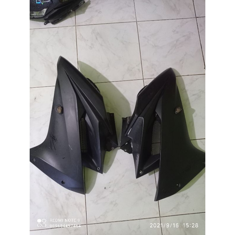 Jual Body / Fairing / bodi samping yamaha r15 v3 vva original | Shopee ...