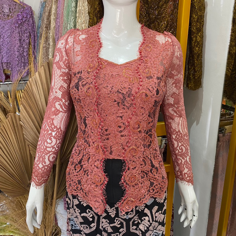 Jual Kebaya Full Payet Tepi | Kebaya Bali Modern | Kebaya Payet ...