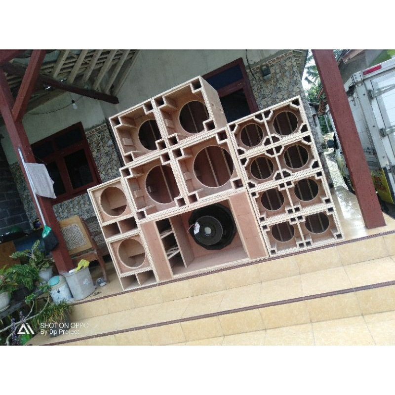 Jual potongan box line array 8 inch double | Shopee Indonesia