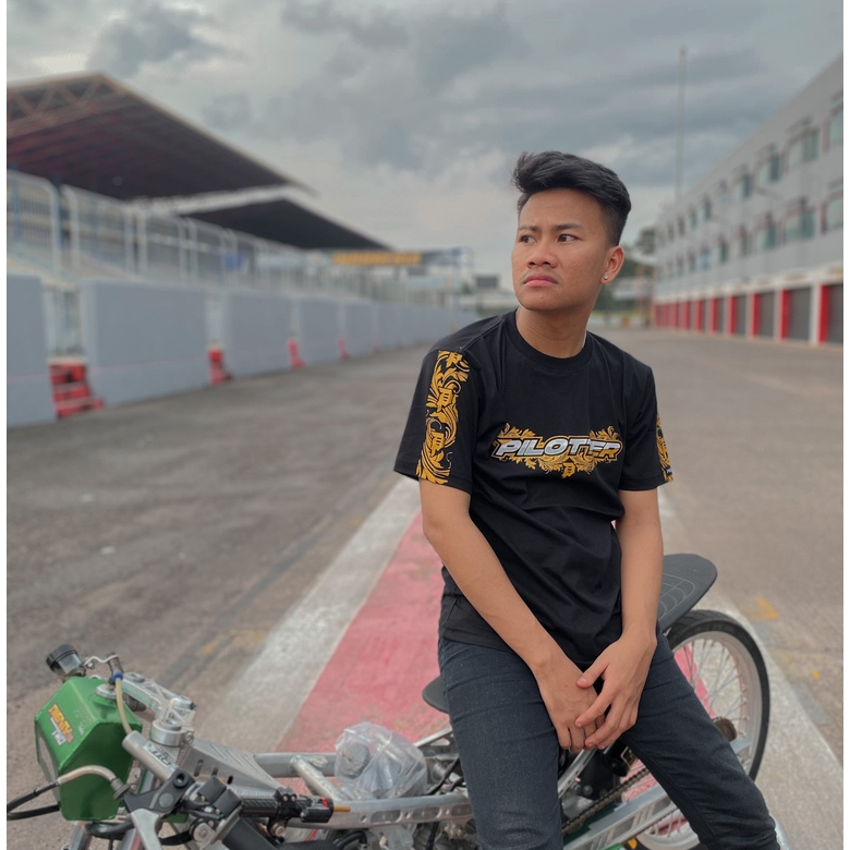 Jual KAOS PILOTER LEAK ORIGINAL FREE STIKER KAOS RACING BRAND PILOTTER ... Jual KAOS PILOTER LEAK ORIGINAL FREE STIKER KAOS RACING BRAND PILOTTER ...
