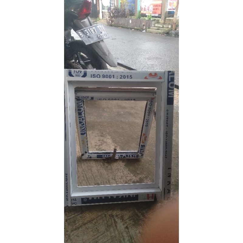 Harga Bovenly Terbaru April 2023 |BigGo Indonesia