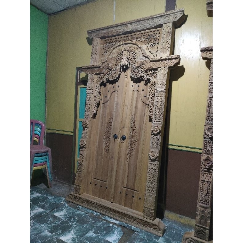 Harga Gapura Ukir Terbaru Nov 2025 | BigGo Indonesia