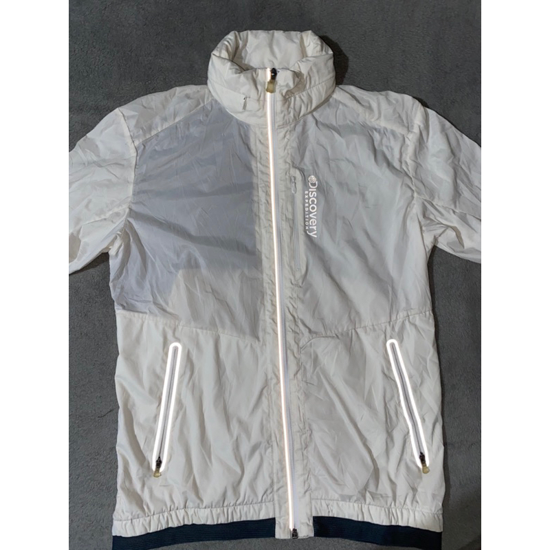 Harga discovery jacket Terbaru Okt 2024 |BigGo Indonesia