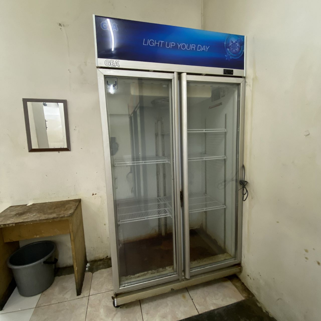 Harga 2 Pintu Showcase Terbaru Desember 2023 |BigGo Indonesia