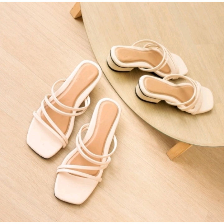 Harga Hills 3 CM Terbaru Nov 2025 | BigGo Indonesia