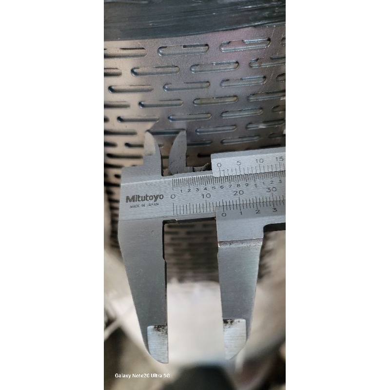 Harga Plat Besi Lubang Kapsul 3Mm Terbaru Okt 2025 | BigGo Indonesia