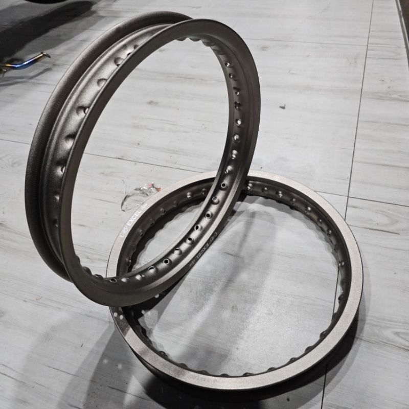 Harga velg crv excel japan Terbaru Okt 2025 | BigGo Indonesia