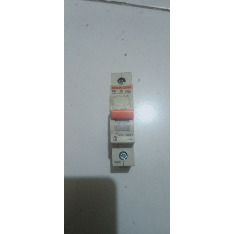 Harga MCB 6A 220V Terbaru Agt 2025 | BigGo Indonesia