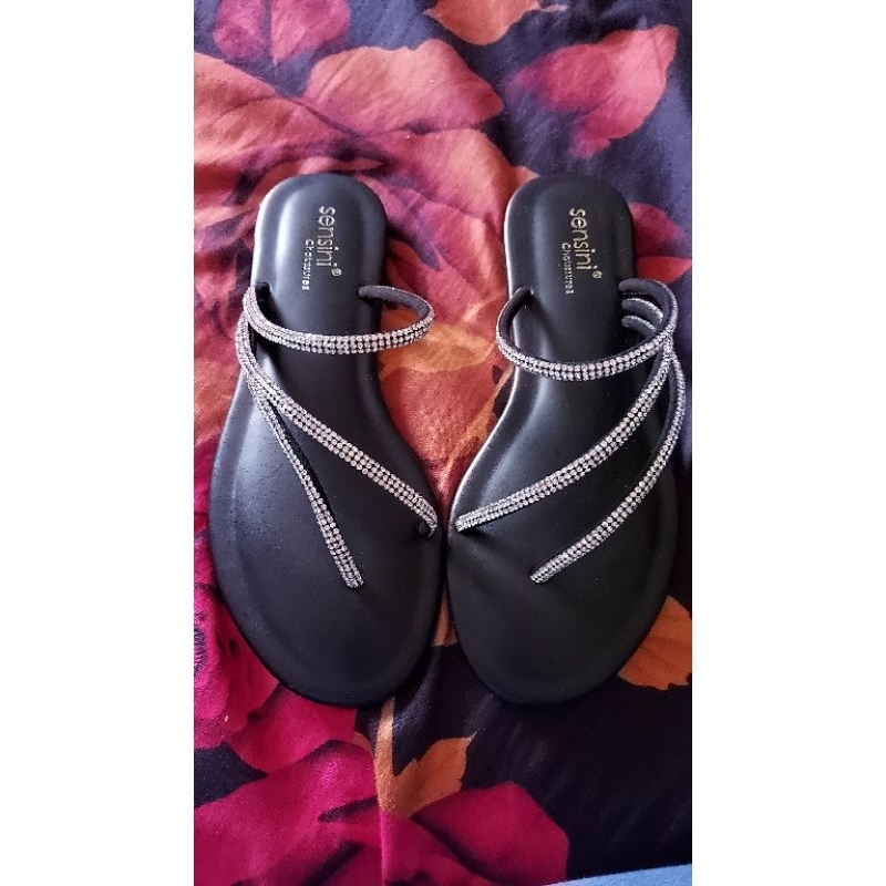 Harga sensini sandal bangkok Terbaru Mei 2025 | BigGo Indonesia