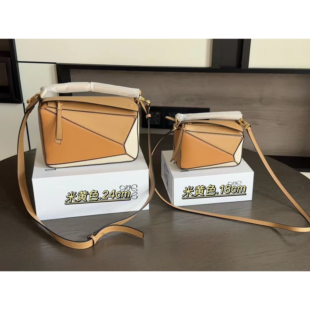 Harga loewe+bag+women Terbaru Sep 2024 |BigGo Indonesia