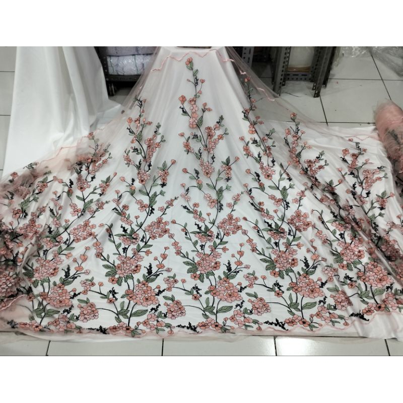 Harga Tile Bunga Terbaru Des 2025 | BigGo Indonesia