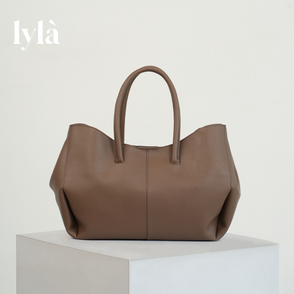 Harga Lyla Officielle Terbaru Mei 2026 | BigGo Indonesia