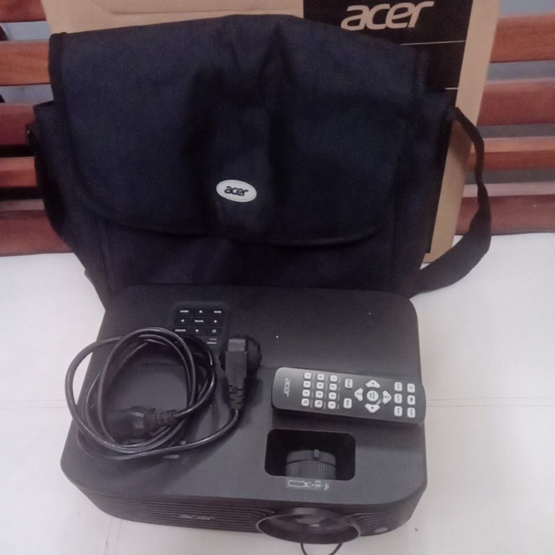 Harga proyektor second acer Terbaru Okt 2024 |BigGo Indonesia