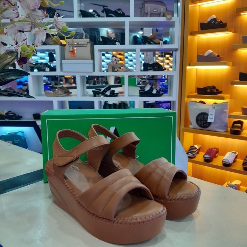 Harga Austin Signature Terbaru Agt 2025 | BigGo Indonesia