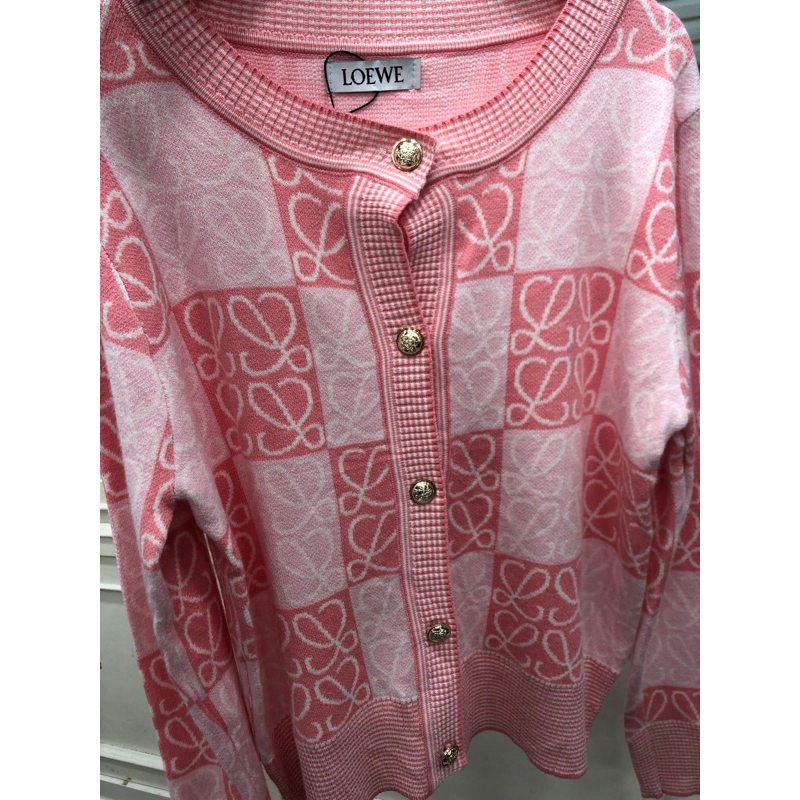 Harga loewe cardigan Terbaru Feb 2025 | BigGo Indonesia