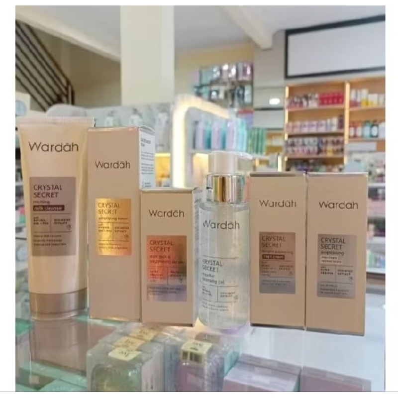 Harga 1 Paket Skincare Wardah Crystal Secret Terbaru Apr 2025 | BigGo ...