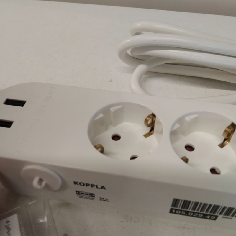 Produk Terlaris KOPPLA stopkontak 4 lubang dengan 2 port usb dengan ...