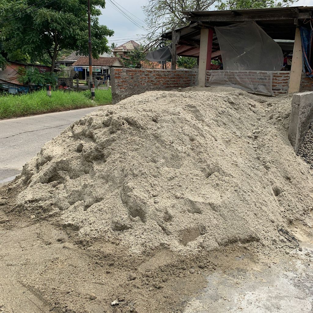 Harga 1 kubik pasir Terbaru Mei 2026 | BigGo Indonesia