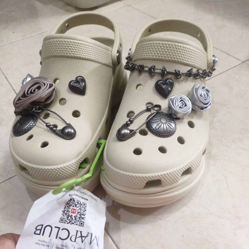 Harga crocs sandal asli Terbaru Jun 2026 | BigGo Indonesia