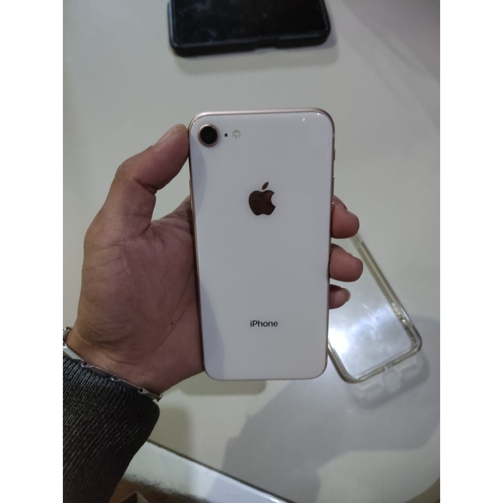 Harga iphone 8 second inter Terbaru Jan 2026 | BigGo Indonesia
