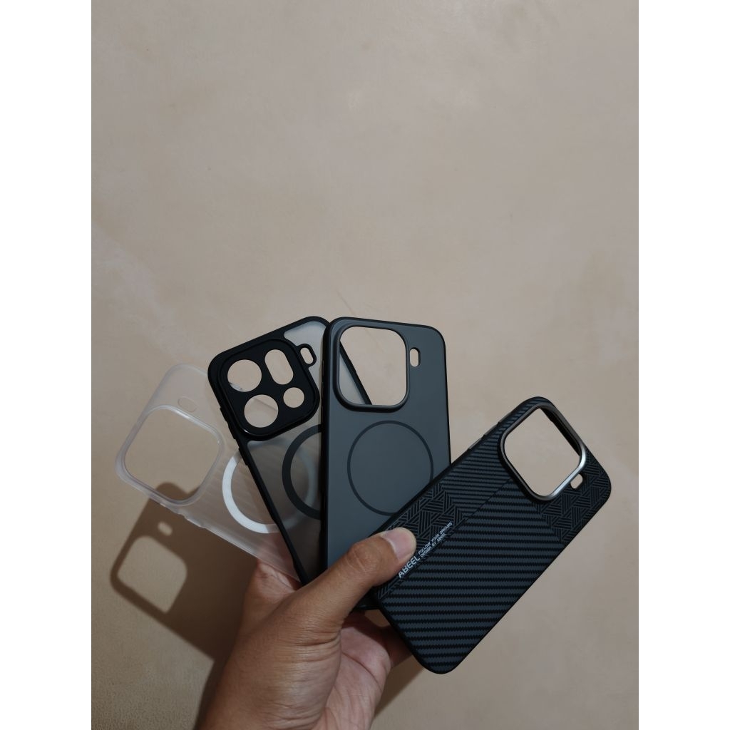 Harga Case Hitam Putih Oppo Terbaru Feb 2026 | BigGo Indonesia