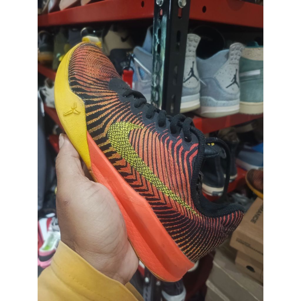 Harga sepatu kobe Terbaru Nov 2025 | BigGo Indonesia