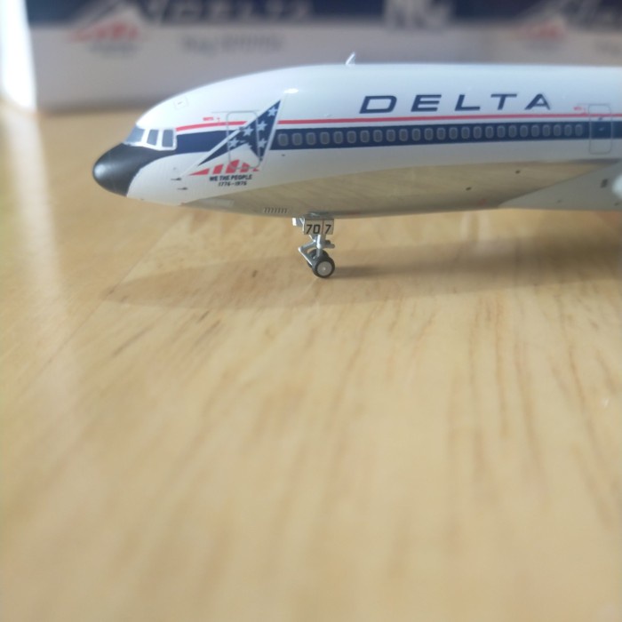 Jual tiutati - Delta L-1011 N707DA We the People NG Model 1:400 ...