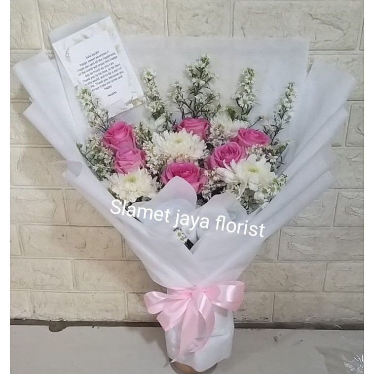 Jual buket bunga segar/wangi/kado ultah/wisuda/anniversary | Shopee ...