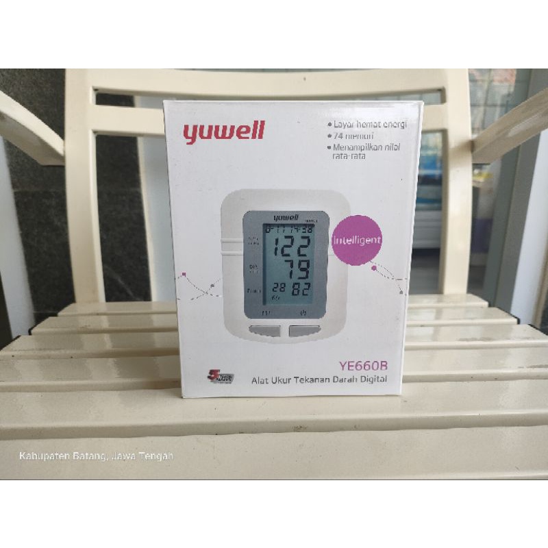Jual Alat Tensi Meter Yuwell YE 660 B Tensimeter Digital YE660B ...