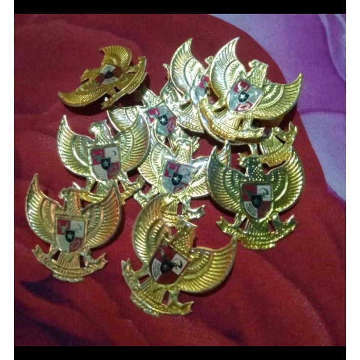 Jual pin Garuda 3 cm pin Betawi asesoris baju adat Betawi pakaian anak ...