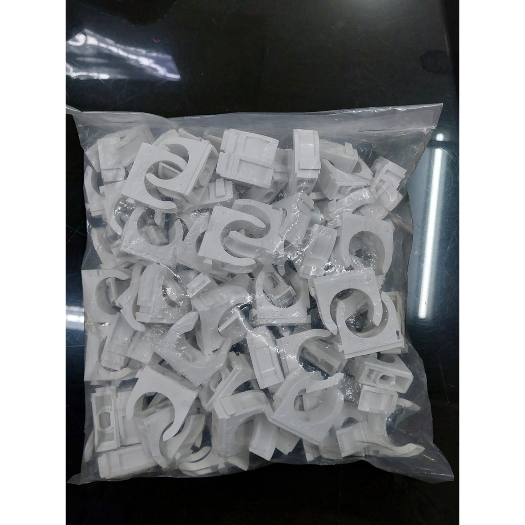 Jual Klem clip conduit 20mm BOSS | Shopee Indonesia