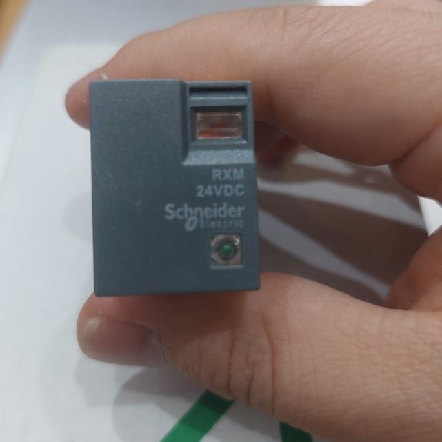 Jual RXM2LB2BD 24VDC RELAY SCHNEIDER RXM ZELIO | Shopee Indonesia