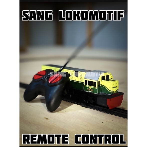 Jual Miniatur Kereta Api Lokomotif cc201 vintage Mesin RC bisa jalan ...