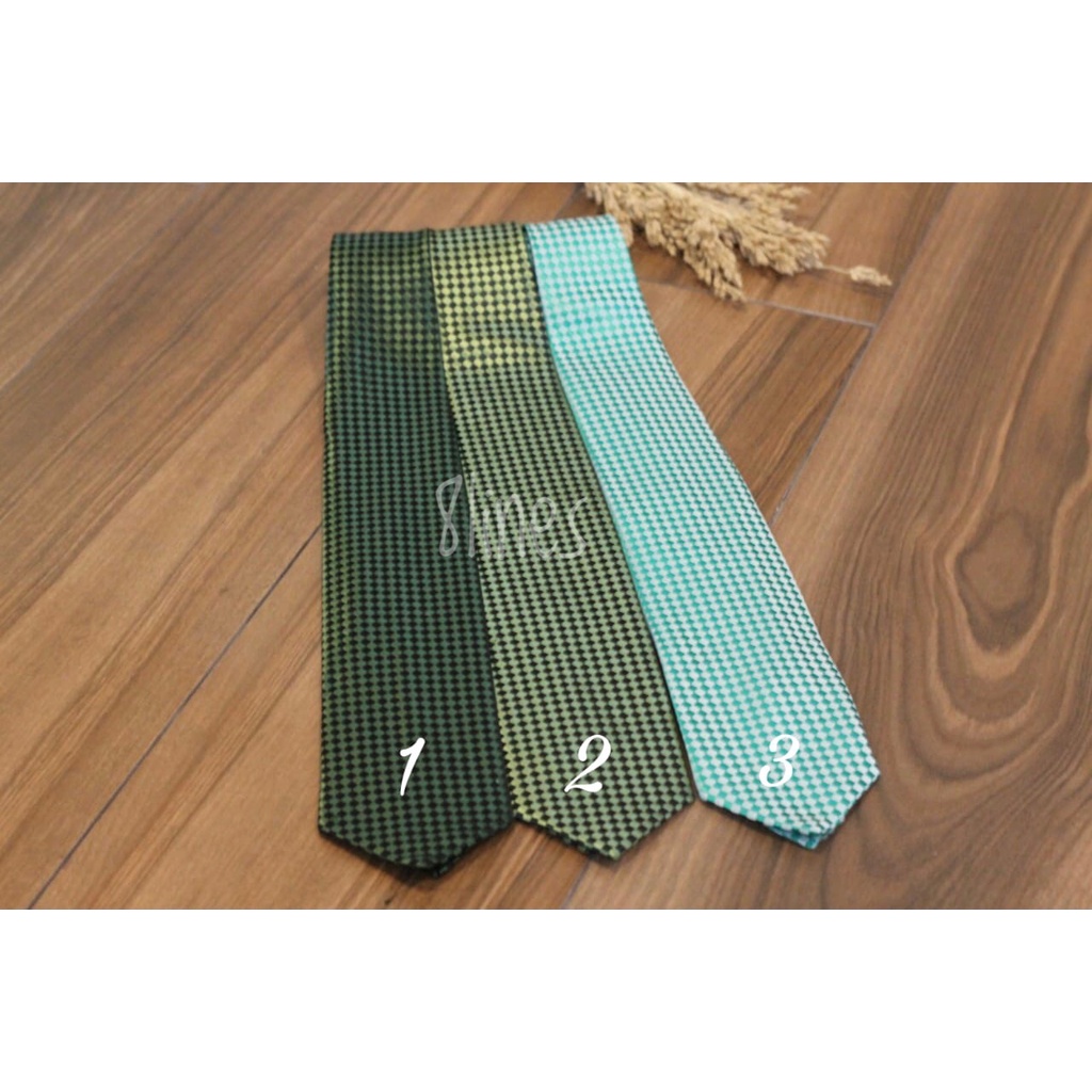 Jual Dasi panjang motif Kotak garis HIJAU BIRU TOSCA | Shopee Indonesia