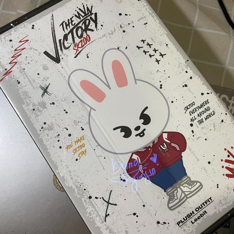 Jual Leebit Plush Outfit Skzoo The Victory Pop Up Store | Shopee Indonesia