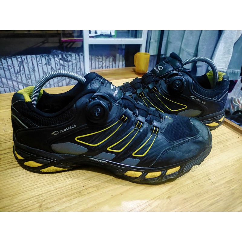 Jual sepatu outdoor prospecs original | Shopee Indonesia