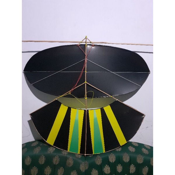 Jual layangan gapangan asli motif simple uk 1meter uk senar 500 siap ...