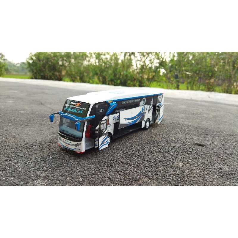 Jual (Custom Livery) Miniatur bus murah Indonesia spek full bukaan ...