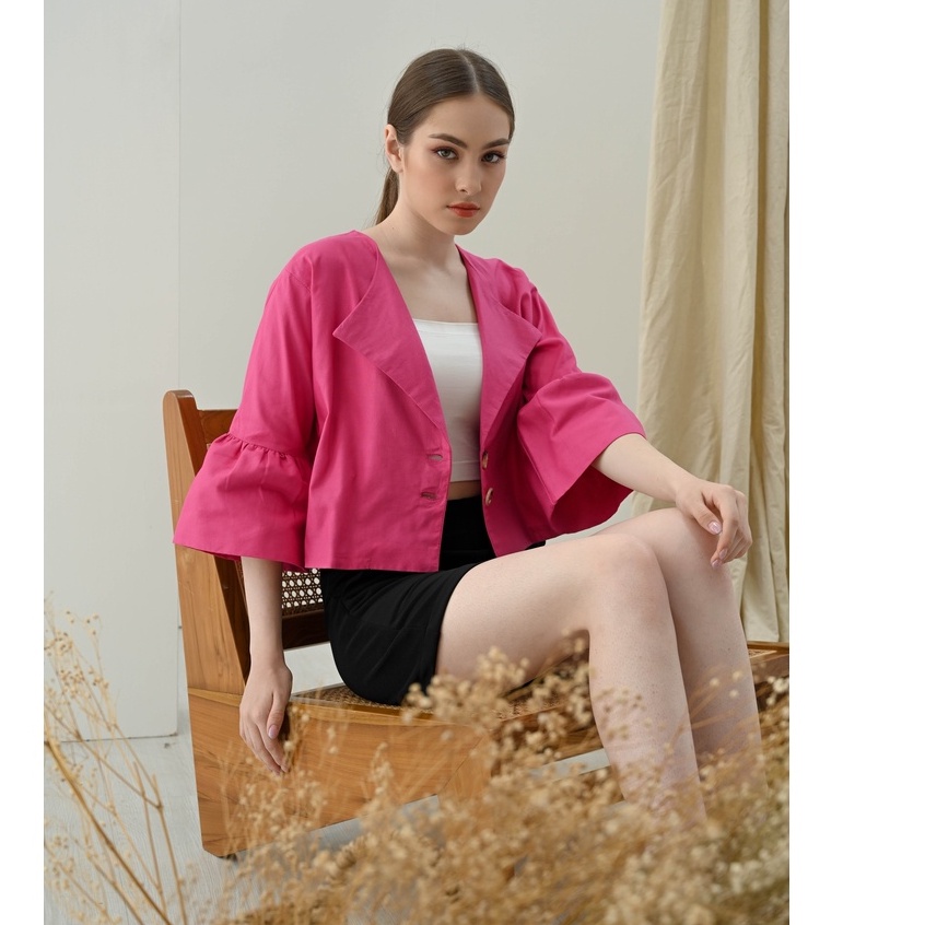 Jual Blazer Crop /Jessie Crop Blazer | Shopee Indonesia