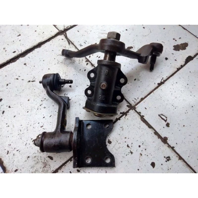 Jual idle idler arm ballcrank ball crank Mitsubishi L300 solar bensin ...
