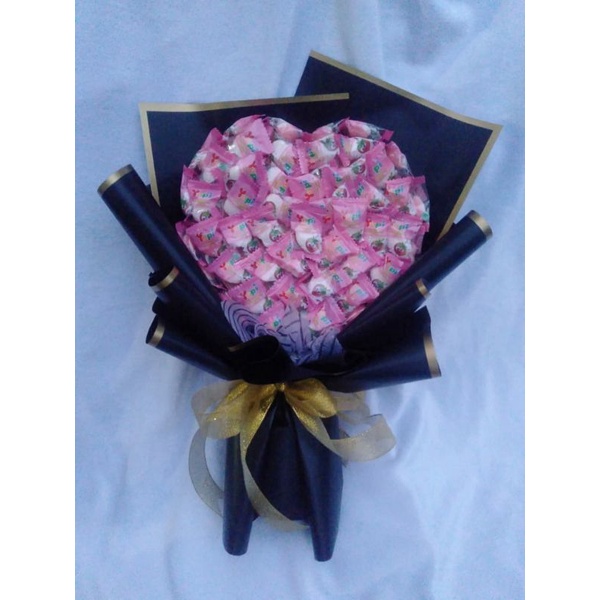 Jual Buket permen yupi / Buket permen kiss / Buket permen Love / Buket ...