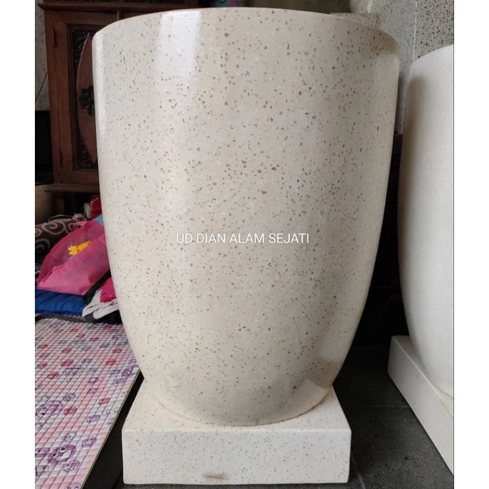 Jual Gentong teraso tinggi 70cm | Shopee Indonesia