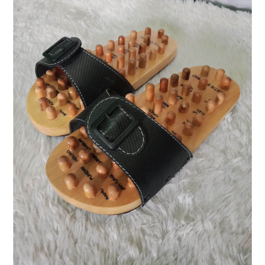 Jual Sandal Kesehatan / Sandal Rematik Terapi Bahan Kayu/Sandal ...