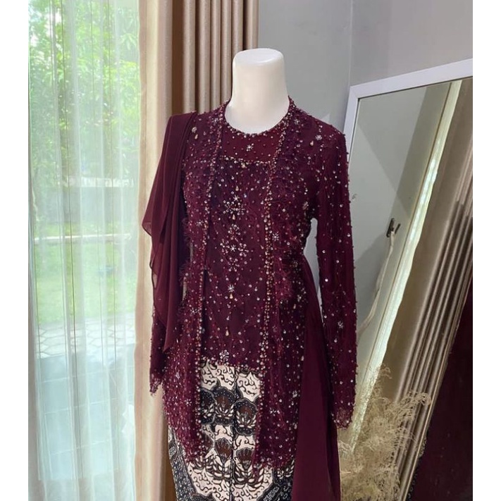 Jual maroon kebaya luna kebaya wisuda kebaya tunangan kebaya lamaran ...