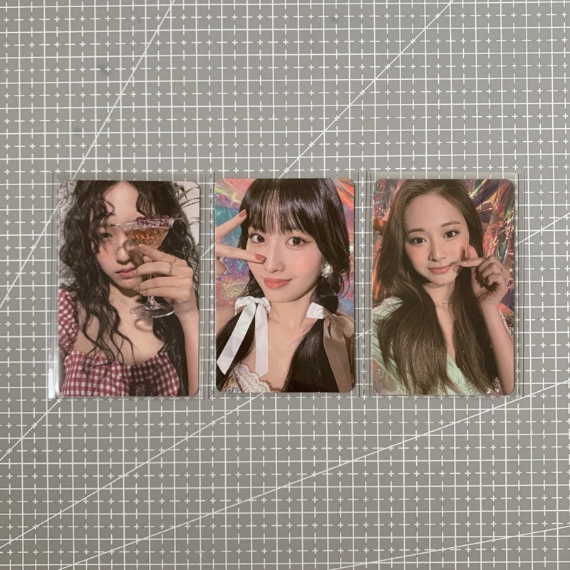 Jual Twice Photocard Momo Mina Tzuyu Twice Album Taste of Love Pc Mina Cocktail Momo kepang ...