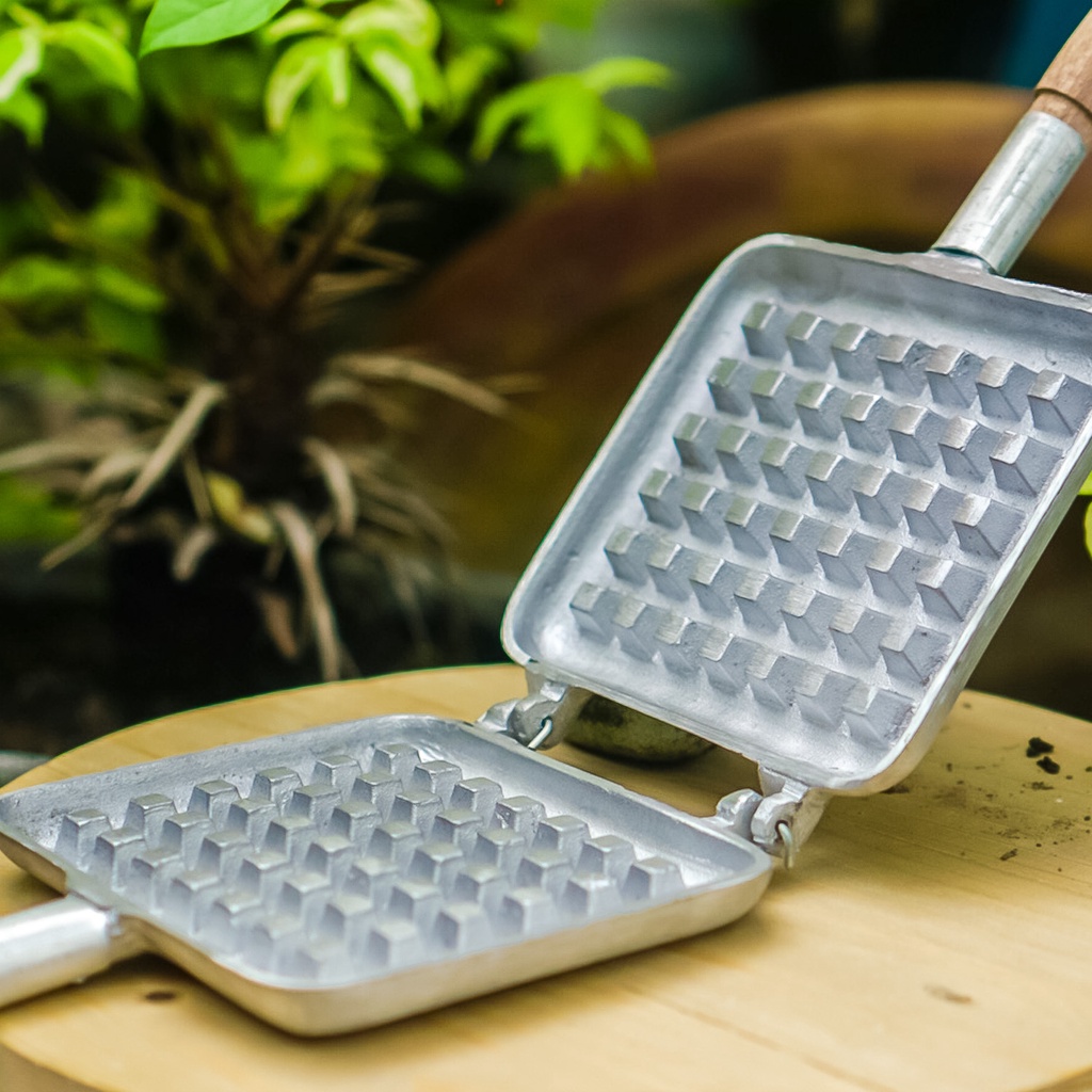 Jual Cetakan Kue Waffle / Wafel Kotak Croffle Belgian Tebal Bonus Sutil ...