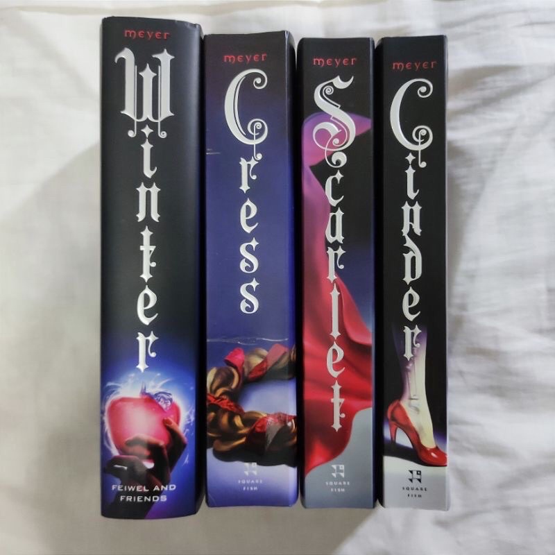 Jual The Lunar Chronicles Cinder Scarlet Cress Winter by Marissa Meyer ...