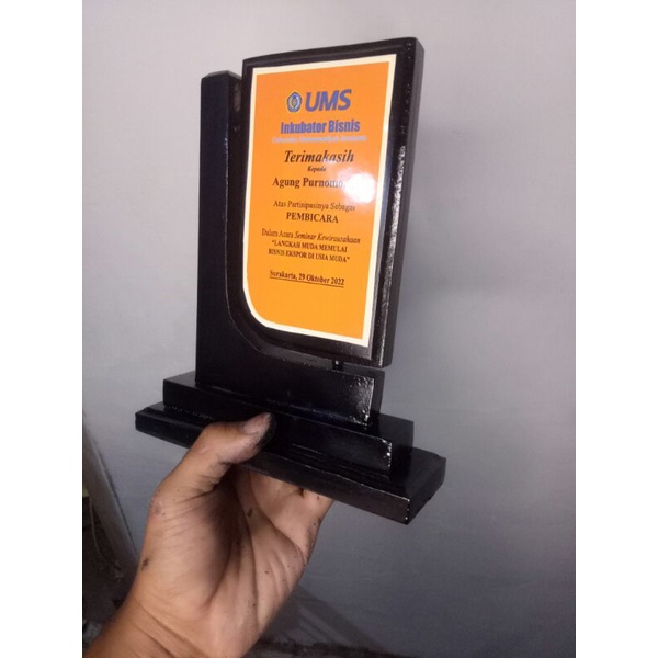 Jual vandel kayu /piagam kayu | Shopee Indonesia