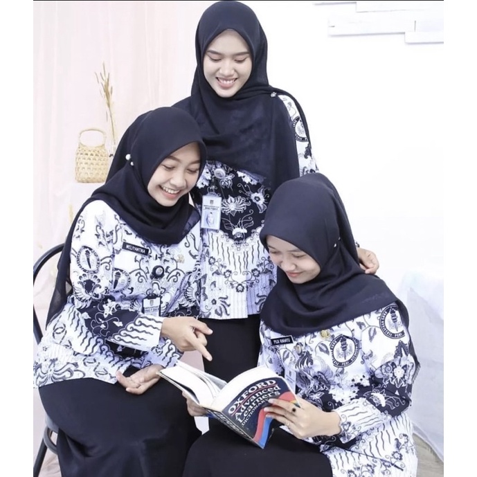 Jual BATIK PGRI/batik seragam guru/Batik PGRI cewek/cowok | Shopee ...