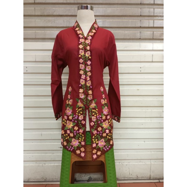 Jual Kebaya encim bordir bunga tulip kebaya none betawi | Shopee Indonesia